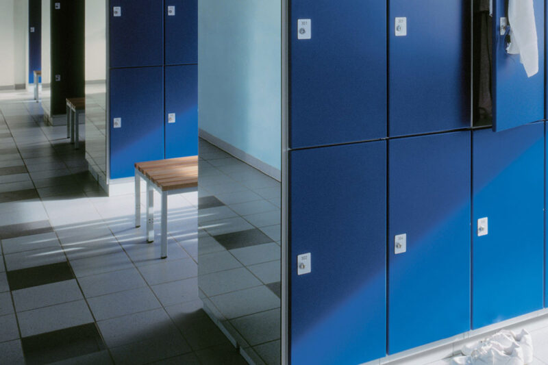 Phenolic Lockers - CRG